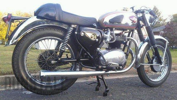 BSA A65 Lightning Rocket 1965 (Clubman Trim) - Dunstall Motorcycles